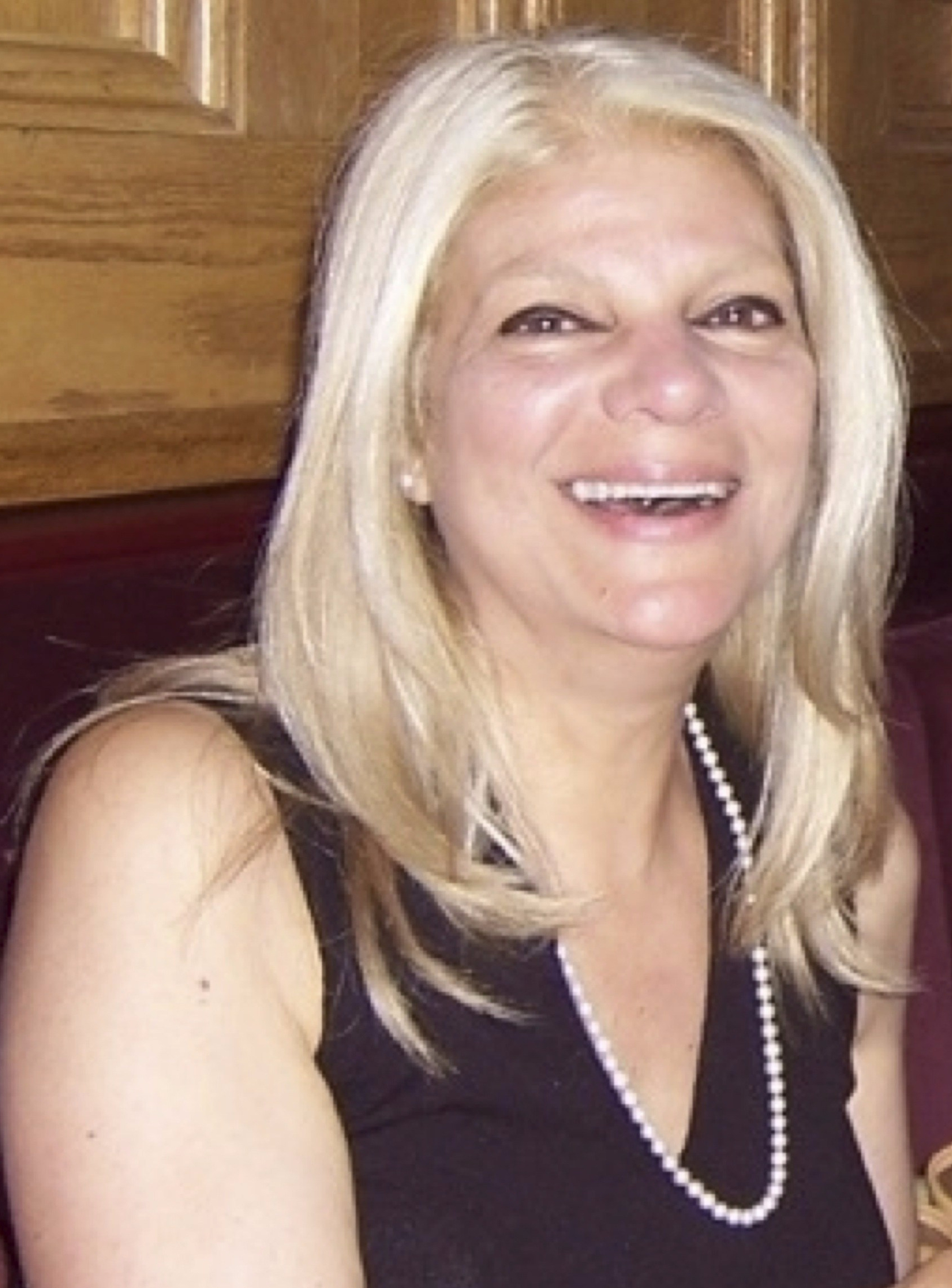 About | Linda Lippa